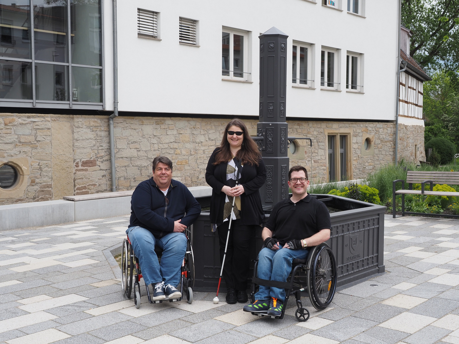 Plattform für Menschen mit Behinderung organisiert Hilfsmittel-Spendenaktion für Ukraine ...